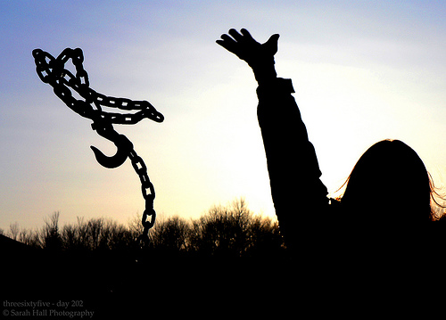 Worship Breaks the Shackles | Smile, God Loves You!
